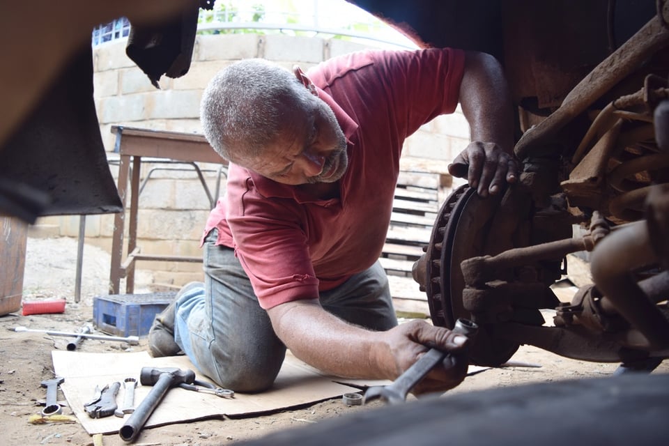 Maintaining Your School Bus Shocks